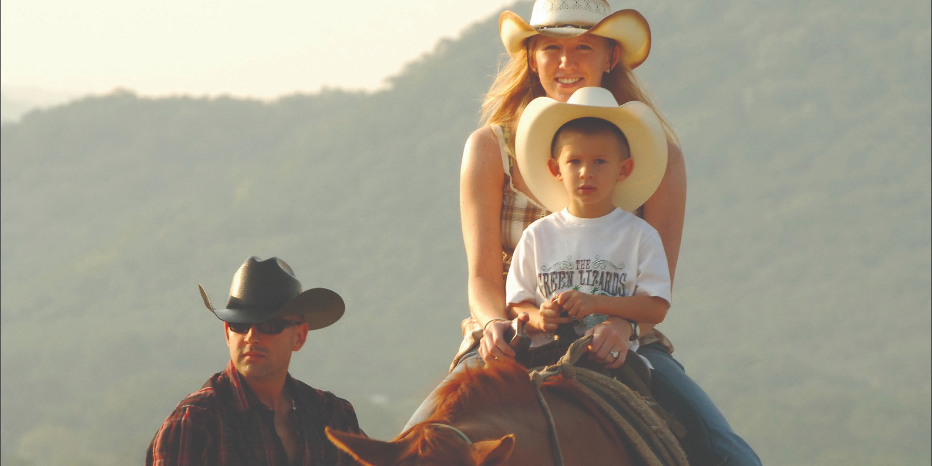 Dixie Dude Ranch: cowboy holidays for kids in Banderas Texas